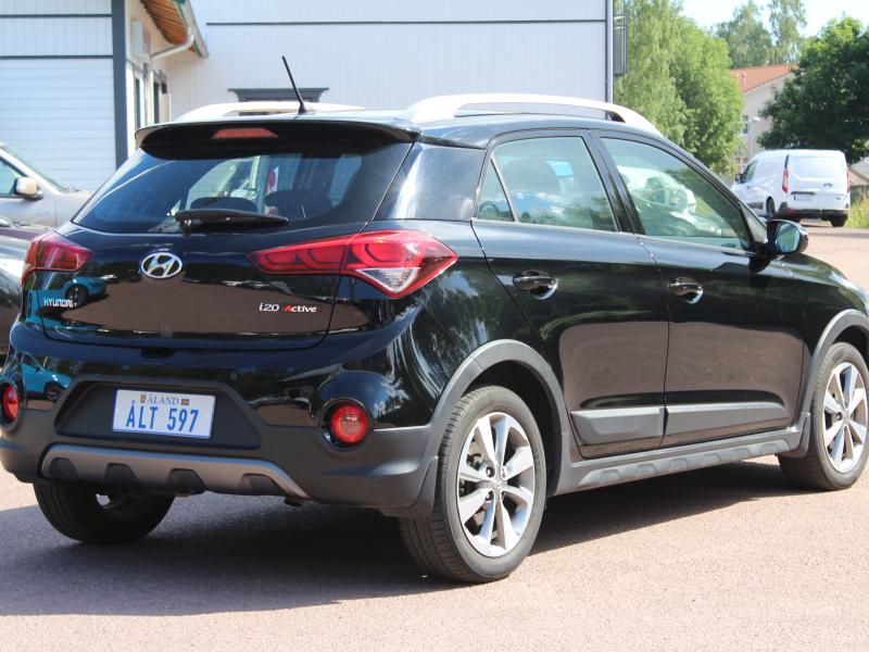 Hyundai i20 Active 1,0 T-GDI ISG - Liten SUV | bilwebben.ax